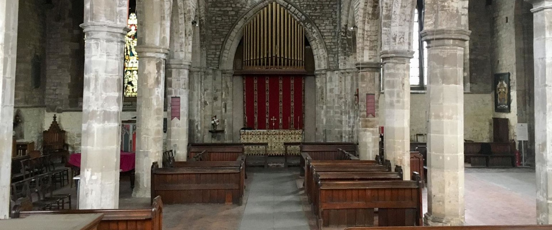 Exploring the Architectural Wonders of Churches in Leicester